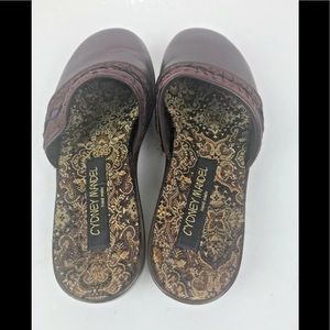 Cydney Mandel | Shoes | Cydney Mandel Flats Brown Slip On Shoes Sz 8 ...